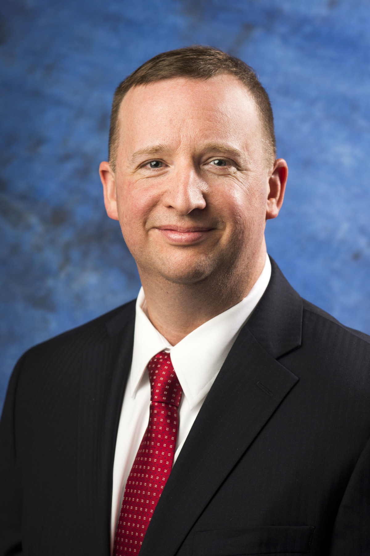 cropped-Steve-pro-photo-Sep-2015.jpg - Stephen McLain